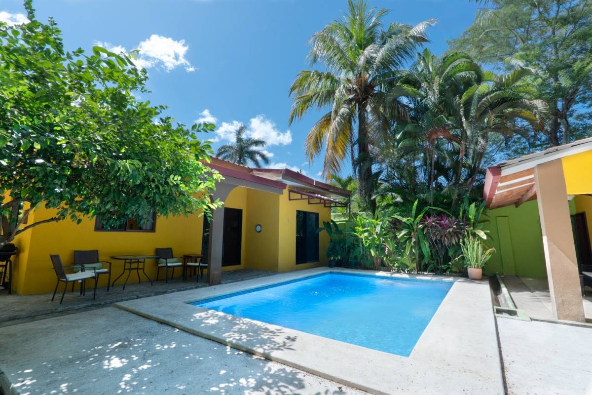 Casa en venta 4 hab en Playa Potrero — USD 549,000 | Propiedades CR